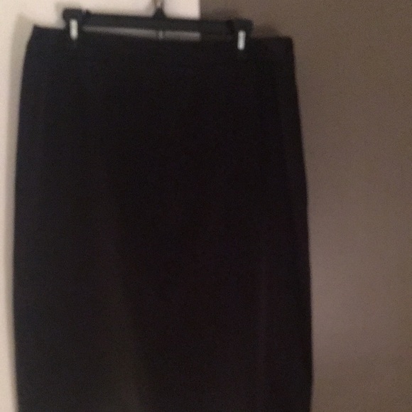 JS Collections | Skirts | Js Collections Black Satiny Skirt Size 2 ...